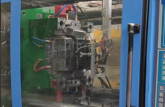 What are the commonly used injection molding materials? - JS Precision