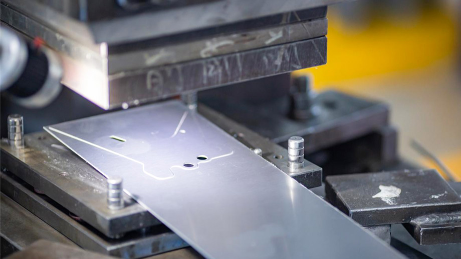Common Processing Methods and Tools in Sheet Metal Processing